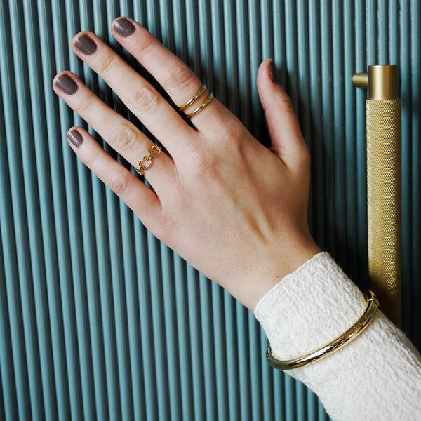 Anchor ring gold store